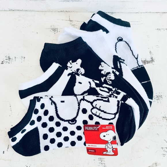 Peanuts | Accessories | Peanuts Snoopy Woodstock Charlie Brown Socks ...